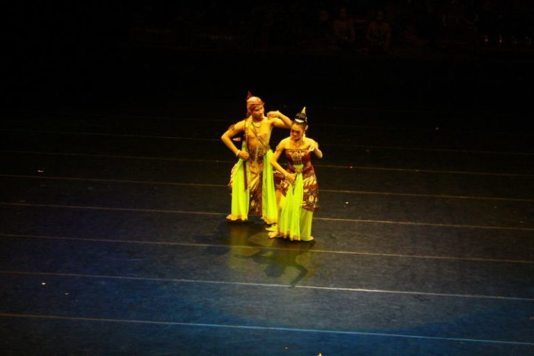 12+ Tarian Daerah Yogyakarta, Mulai dari klasik hingga Srimpi